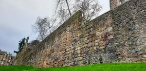 Flodden Wall – The Medieval Defence Walls that Surrounded Old Town ...